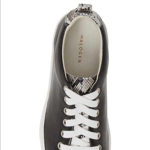 Halogen | Shoes | Euc Halogen Ivie Black Wsnake Accent Sneakers | Poshmark